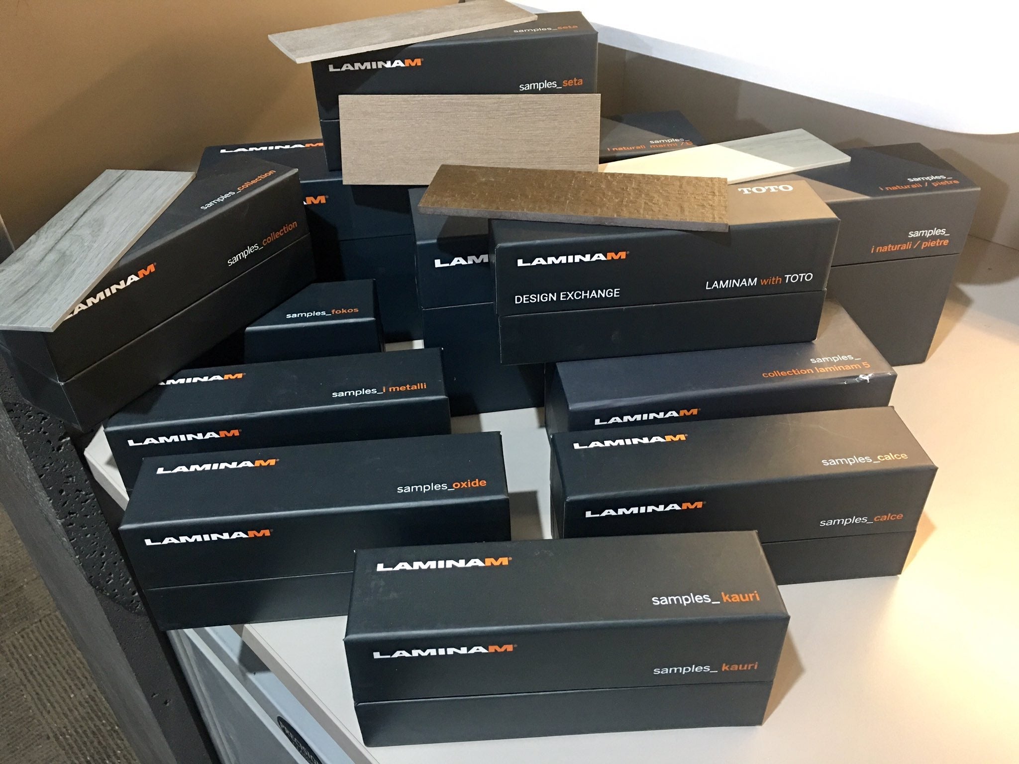 Sample box Laminam – FORMINO